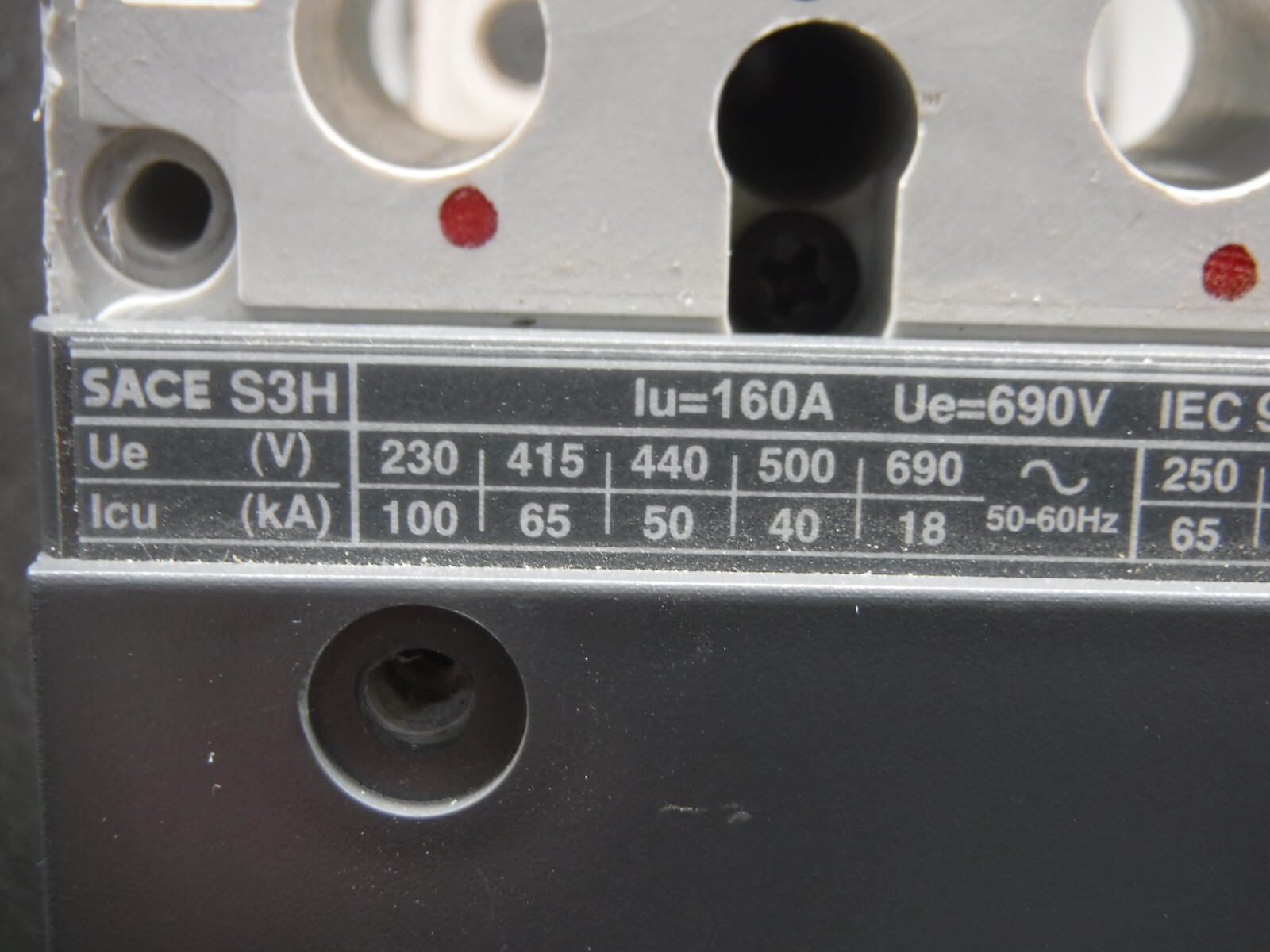 SACE S3H Iu=160A Ue=690V IEC 947-2 CEI EN 60947-2 Circuit Breaker (Used ...