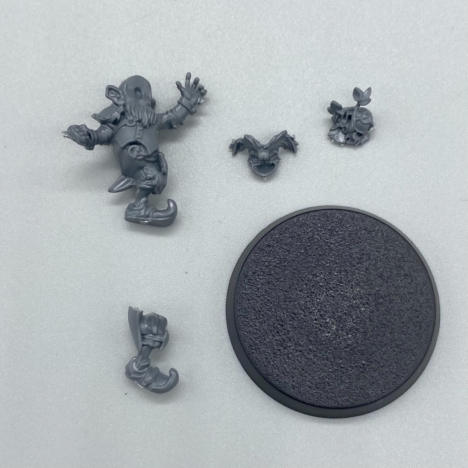 Blood Bowl - Gnome Team Glimdwarrow Groundhogs singles (6D10) | eBay