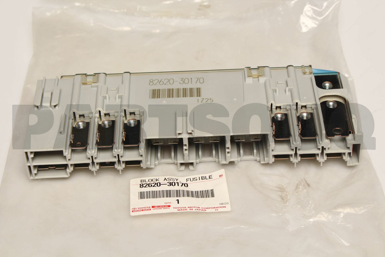 8262030170 Genuine Toyota BLOCK ASSY, FUSIBLE LINK 82620-30170 | eBay