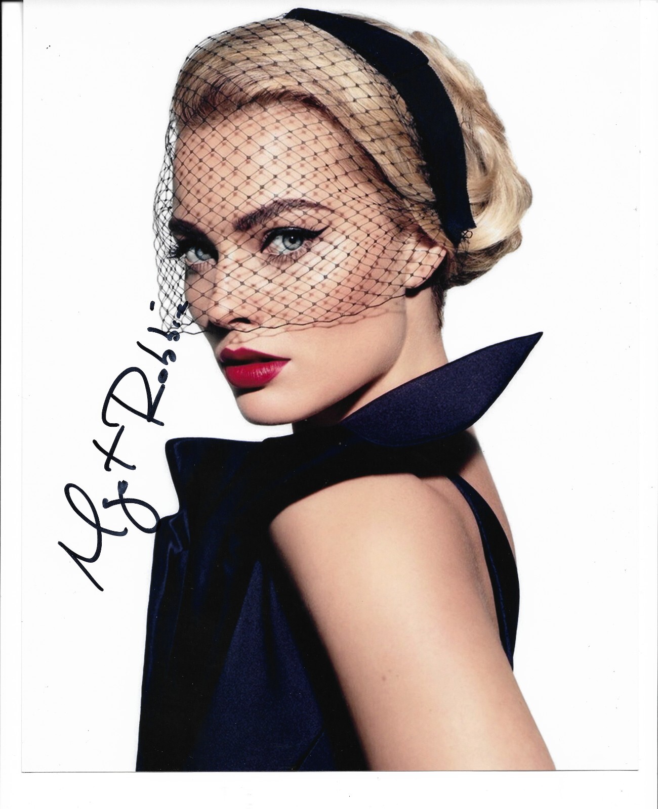 MARGOT ROBBIE AUTOGRAPH AUTO SIGNED 8 x 10 Color Satin Finish ...
