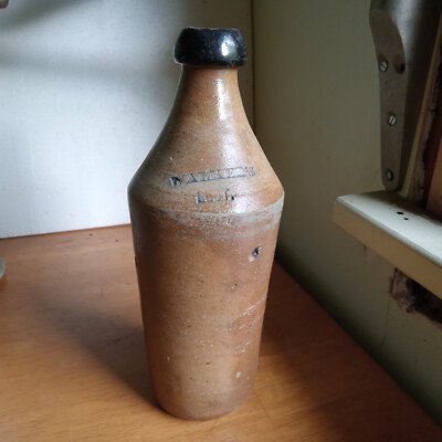 WALKER'S ROOT. EARLY SALT GLAZE STONEWARE ROOT BEER BOTTLE FROM ALBANY ...