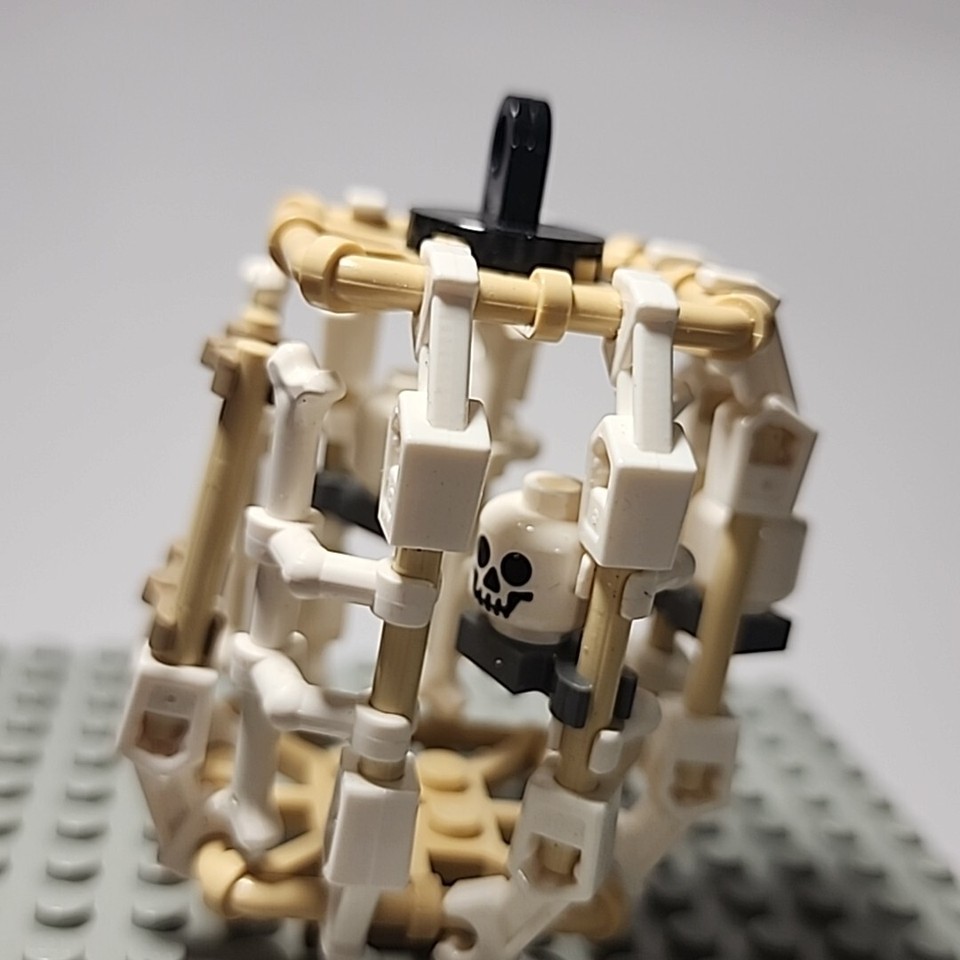 Lego Pirates Of The Caribbean 4182 Cannibal Escape Near Cage Only | eBay