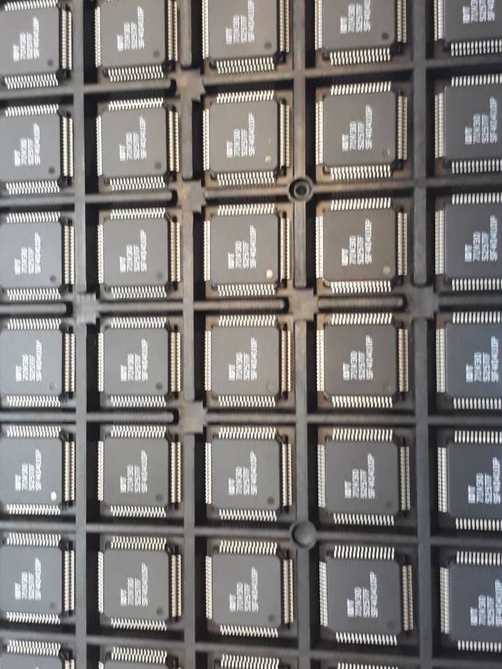 Lot x 10 pcs IDT71V30S25TF IC SRAM 8K PARALLEL 64TQFP | eBay