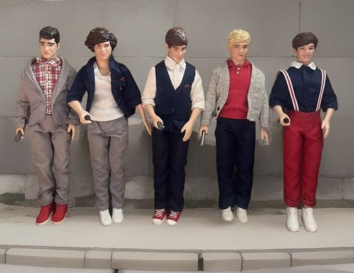 One Direction Singing Doll Set Harry Styles Niall Horan Liam Payne Zayn ...