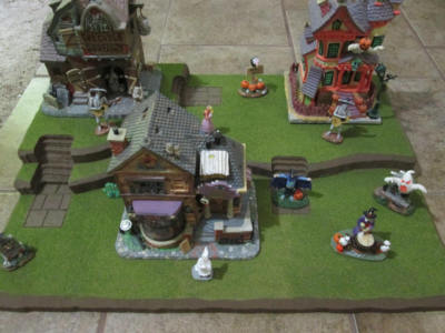 Halloween/Thanksgiving/Easter/Spring/Fall Village Display Platform X ...