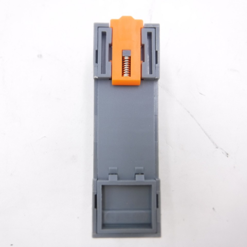 Vamrone 12A Relay Socket 8 Position Din Rail YJTF08A-E | eBay