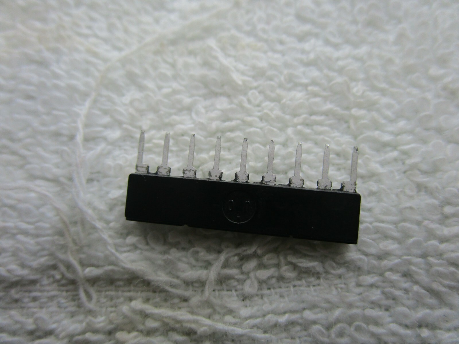 5pcs C4S70HA C457OHA C4570HA UPC4570HA ZIP9 IC Chip | eBay