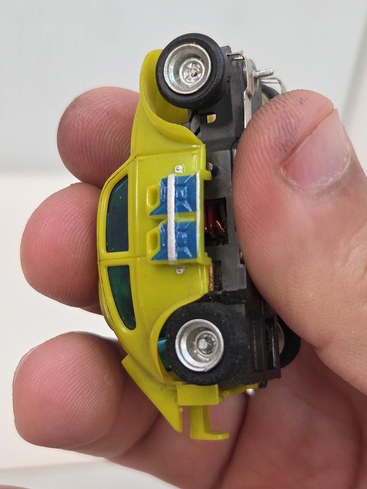 AURORA AFX BAJA BUG VW BEETLE HO SLOT CAR RUNS | eBay