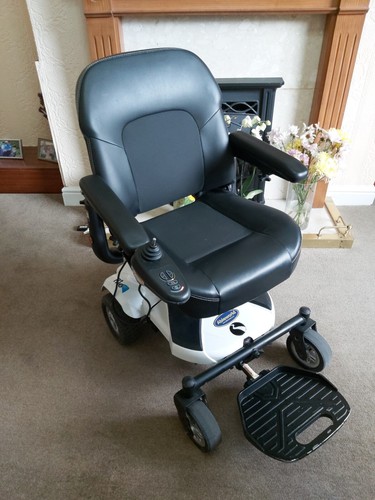 Rascal Rio electric mobility wheelchair, compact and versatile - great ...