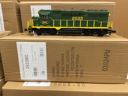 LIONEL 2433950 READING & NORTHERN GP30 #2533 LEGACY O SCALE DIESEL ...