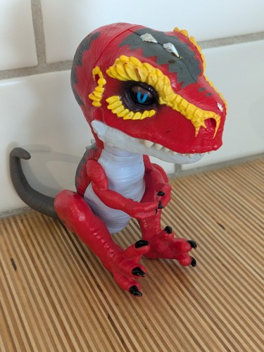 WowWee 2017 Fingerlings Untamed Dinosaur T-Rex Ripsaw Red Toy Raptor ...