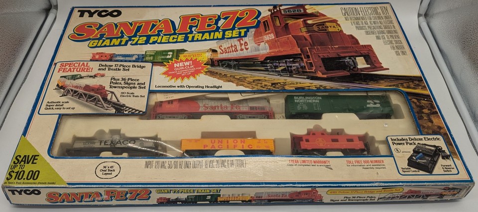 TYCO Santa Fe 72 Giant 72 Piece Train Set | eBay