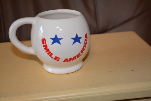 Vintige WGAR 1220 Coffee Cup Smile America | eBay