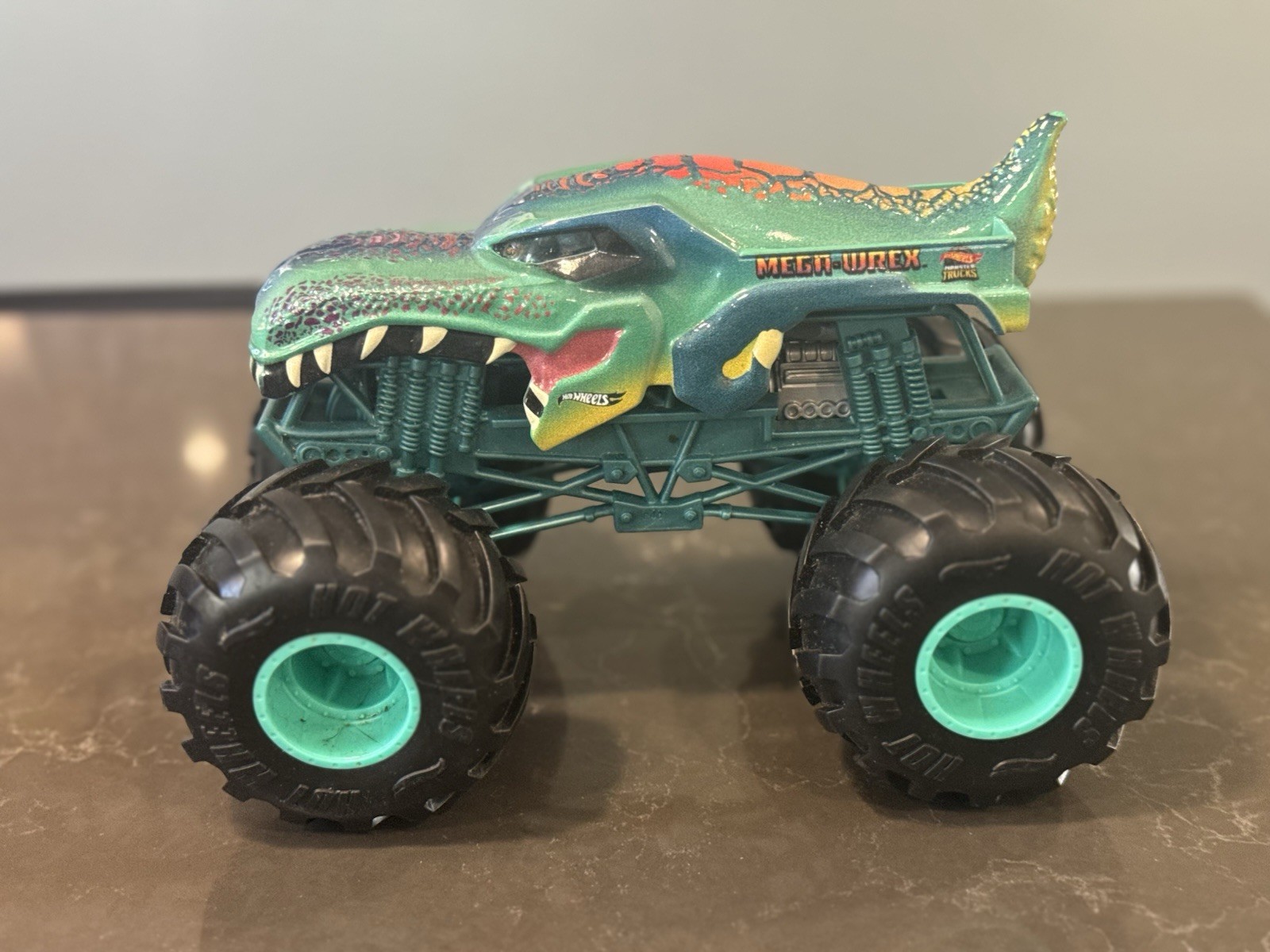Hot Wheels Monster Jam Mega Wrex Rex Monster Truck 1:24 Scale Mattel ...