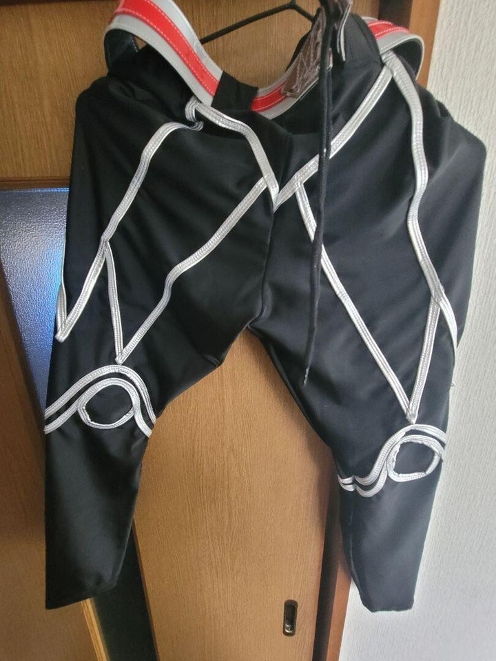 Shima-made Jushin Thunder Liger Costume, Black and Silver Pro Wrestling ...