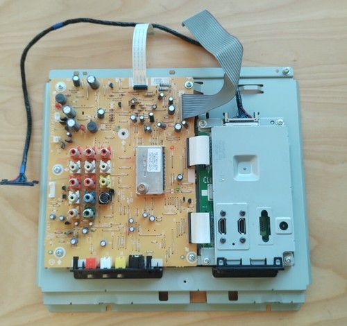 Funai Emerson LC401EM2F Main Board BA17P0G0401 & TV Jack A17P1-MJC ...