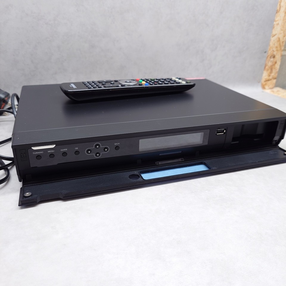 Humax Foxsat HDR - FREESAT HD 320Gb TV Recorder with Remote Control ...