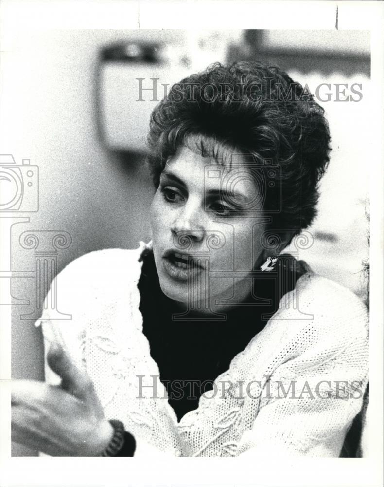 Debbie Gray's Instagram, Twitter & Facebook on IDCrawl