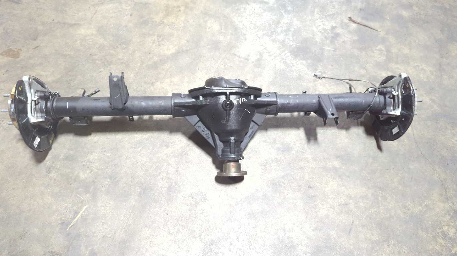 New OEM Nissan Rear Differential Axle Complete 2016-2019 Titan XD 43003 ...