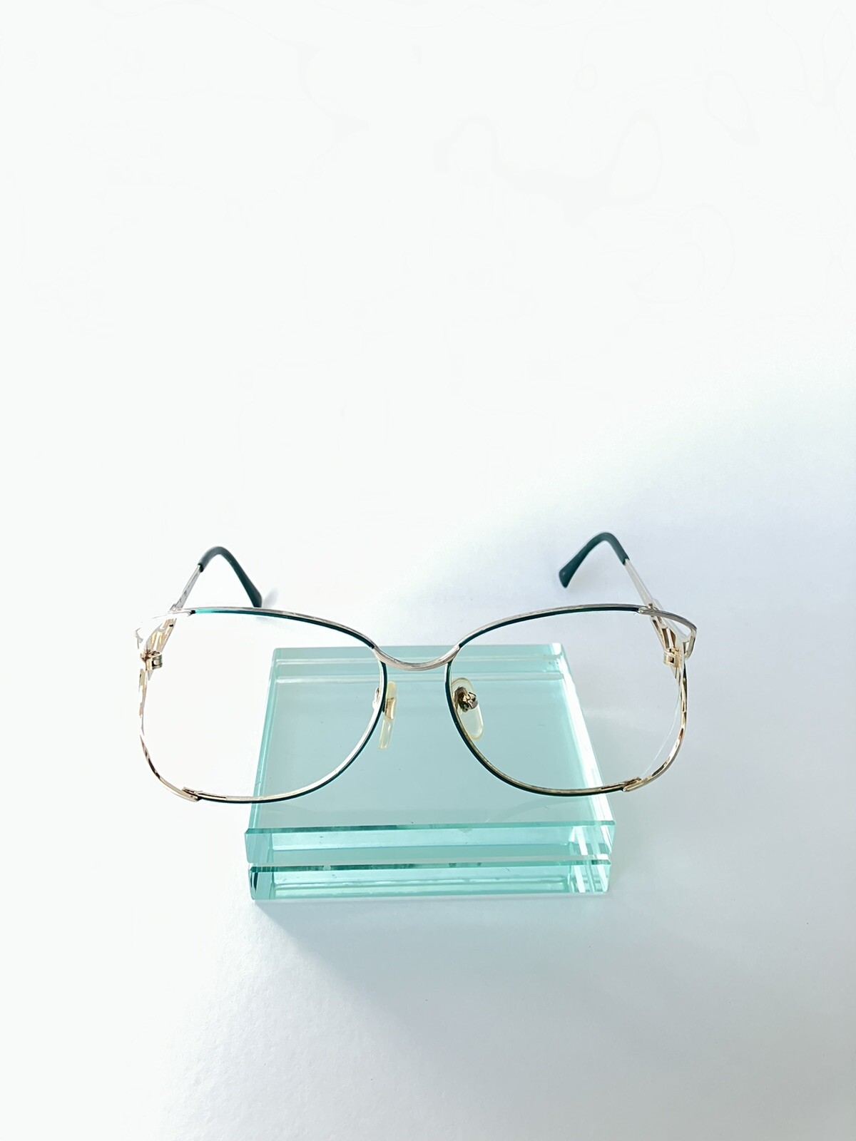 Vintage Sophia Loren B.R. 11 Eyeglass Frames 60-16 - Gem