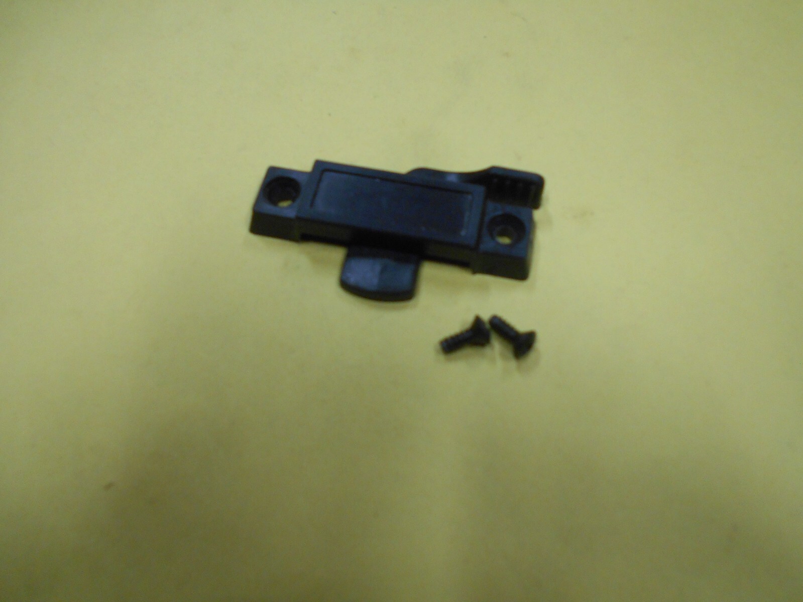 *RV LIPPERT UP & DOWN LATCH WINDOW BLACK PLASTIC FREE SHIPPING** | eBay