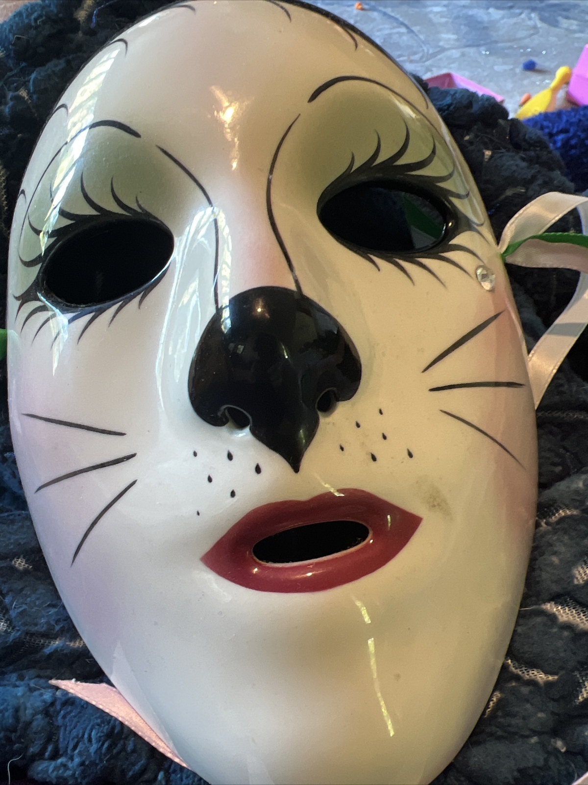 Porcelain Fancy Faces New Orleans Mardi Gras Face Mask Signed Pat Hand ...