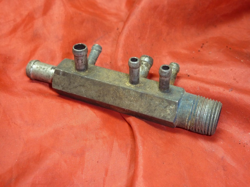 Four Barrel Intake Manifold Vacuum Tree 1983 1984 1985 1986 Ford ...