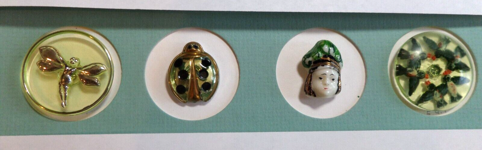 25 Vintage Glass Buttons Collector Card PEOPLE BIRDS PICTURES INSECTS ...