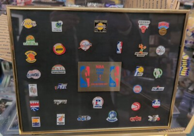 1988 NBA 31 Team Pins Collectors Set Framed Limited Edition Lakers ...