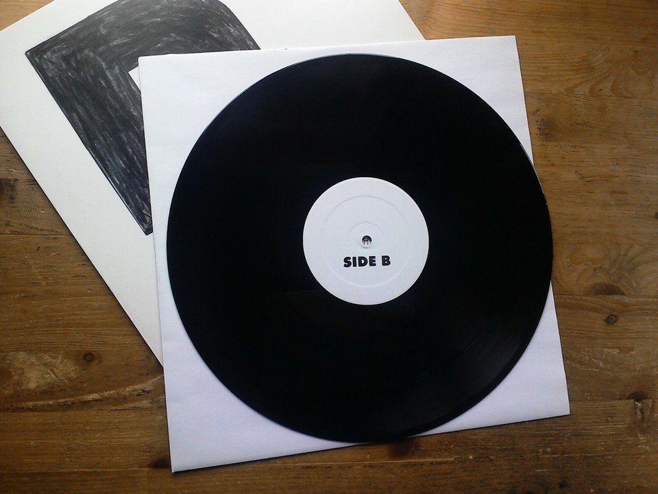 The Drums On Track With Seat 4 Track Excellent Vinyl Record UMCP 007 ...