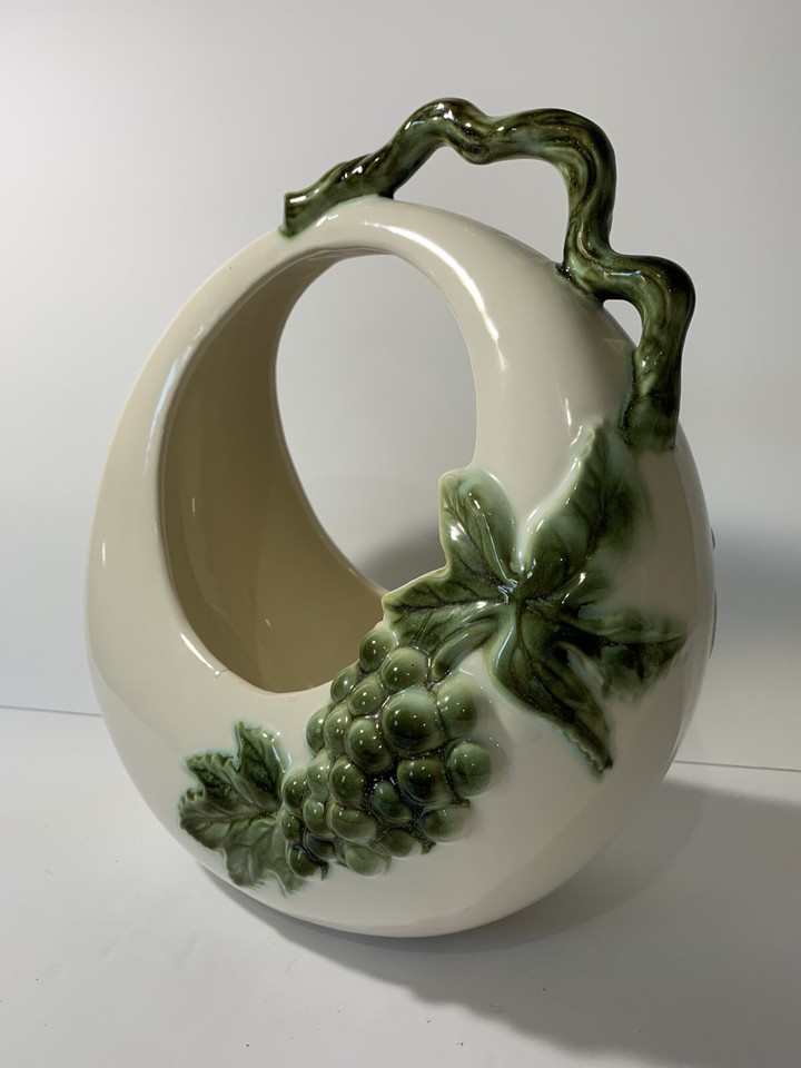 Vintage Hull Tokay Grapes Leaves with Grapevine Handle Pottery Planter ...