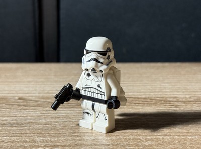 LEGO Star Wars Battle Damaged Stormtrooper Minifigure sw0691 75134 W ...