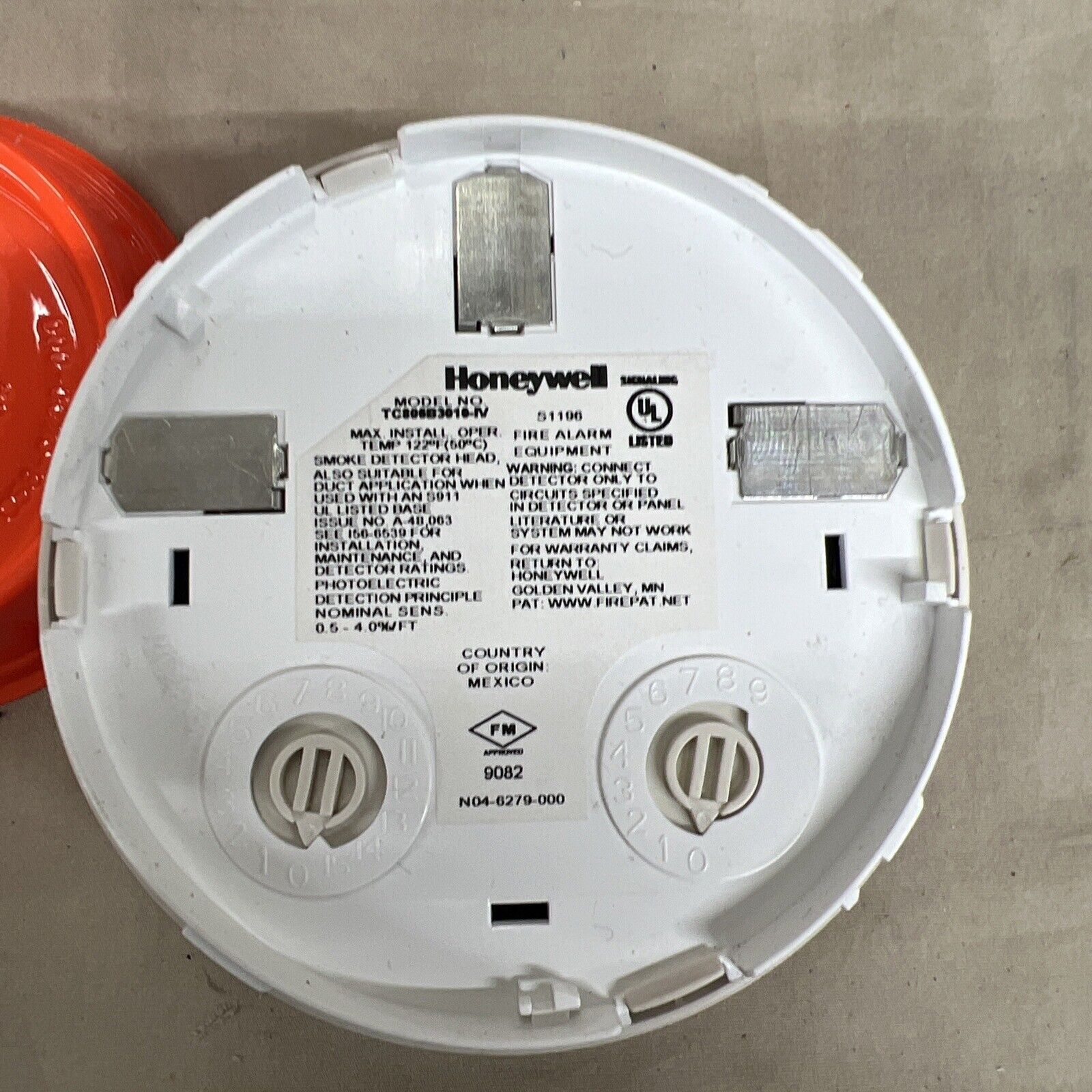 1PC HONEYWELL TC806B3010-IV smoke detector | eBay