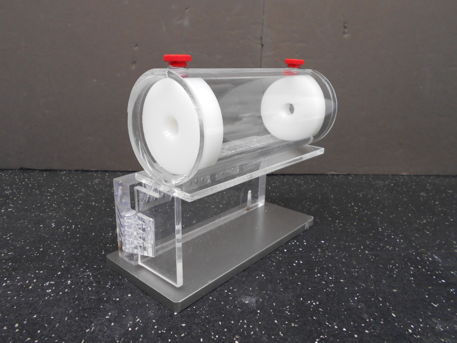 LARGE TUBE TYPE RODENT RESTRAINER WITH 2 MOBILITY LIMITERS | eBay