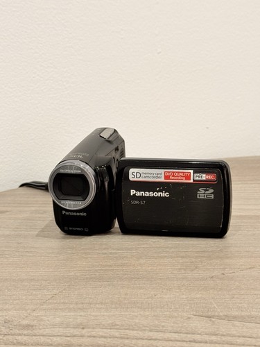 Panasonic SDR-S7 Camcorder 10x Zoom Red Compact Digital Video Camera ...