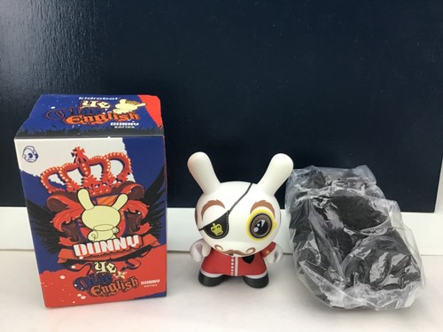 Ye Olde English Dunny Figure Kidrobot - Queen's Guard by McFaul | eBay