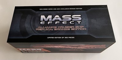 SDCC 2014 Mass Effect Bronze Edition Alliance Cruiser Replica Limited ...