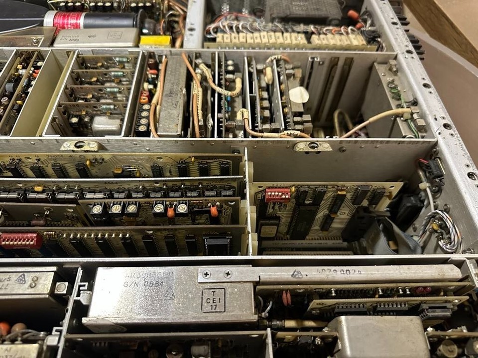 Watkins-Johnson WJ-8617B-10 — Professional VHF/UHF/SHF Receiver | eBay