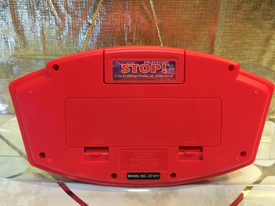 RARE 90's Kids Electronic Handheld Games STOP! Game Hand Held Trivia ...