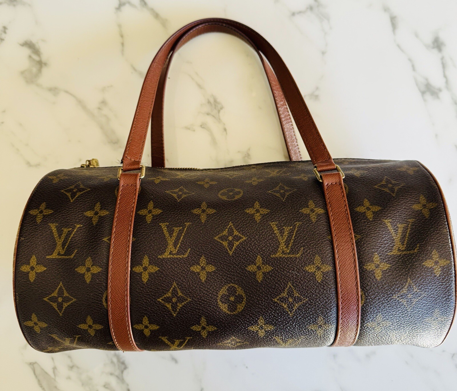Louis Vuitton LV Papillon 30 Monogram Leather Handbag… - Gem
