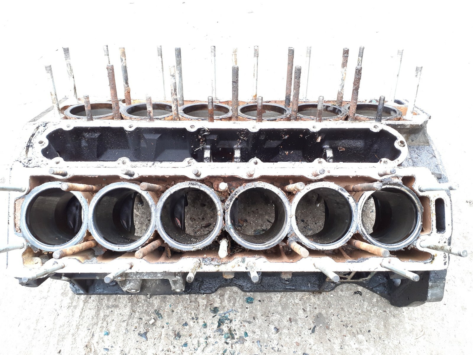 JAGUAR XJS SERIES 3 XJS-C V12 XJ12 5.3 E-TYPE ENGINE BLOCK COFFEE TABLE ...