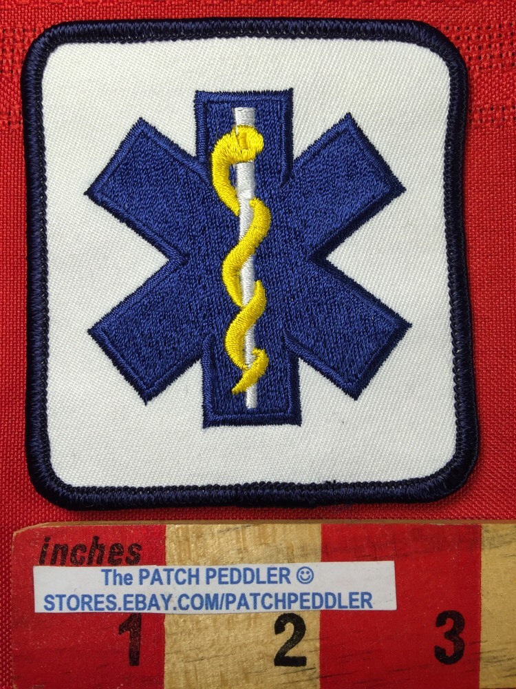 Ambulance Snake Logo 7,887 Medical Snake Logo Images, Stock Photos,