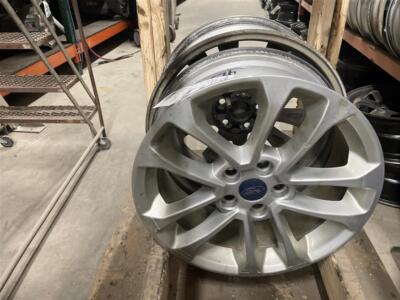 Used Wheel fits: 2020 Ford Escape 17x7 aluminum Grade B | eBay