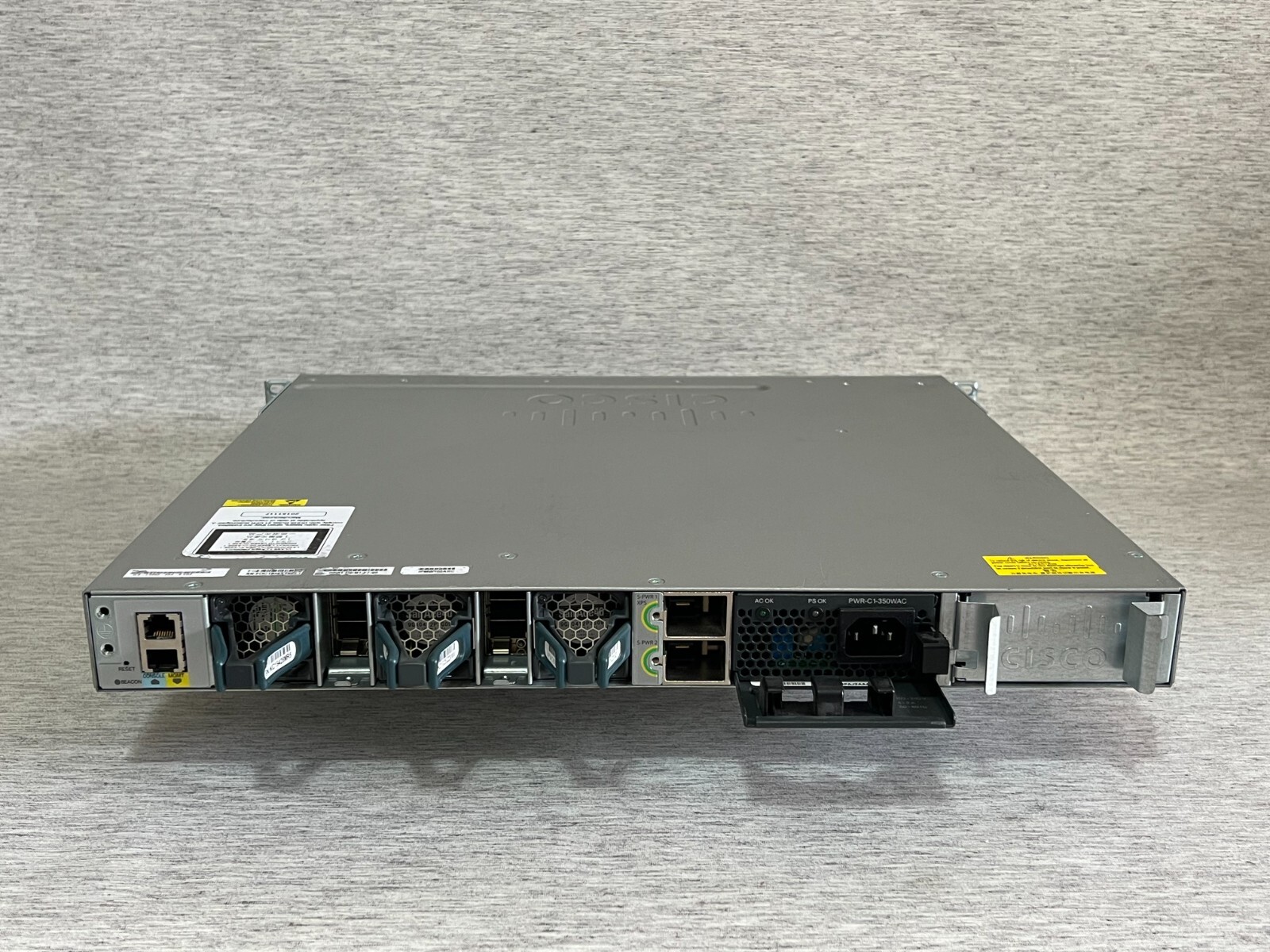 Cisco WS-C3850-24S-S Catalyst SFP Switch 3850 24 Port GE SFP /w C3850 ...