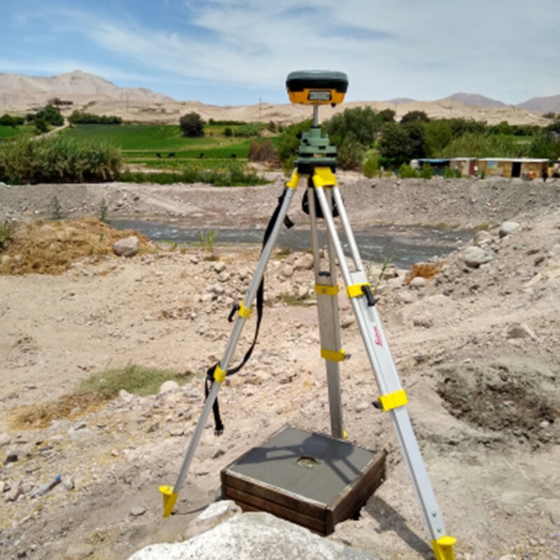 South S82 Measure GPS RTK with H5 handbook (English voice broadcast) | eBay