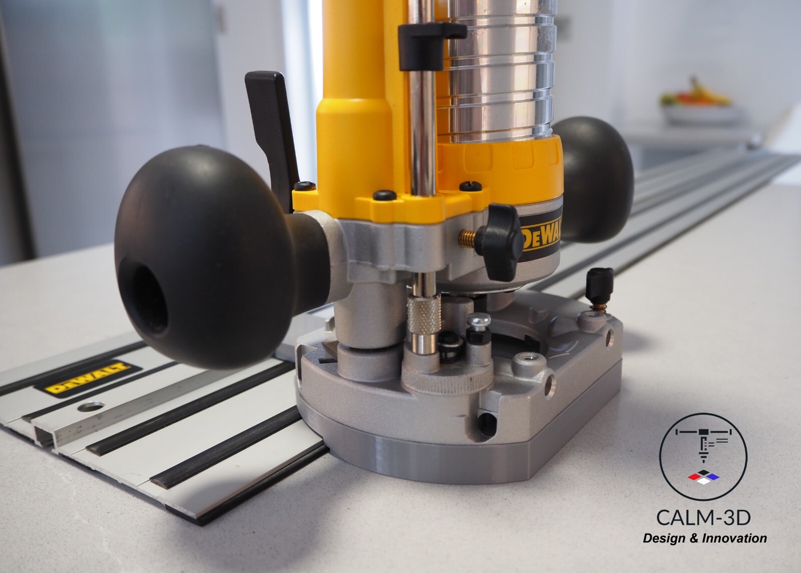 Dewalt DCW600 Trim & Plunger Router Base for the Dewalt DWS5021 Rail ...