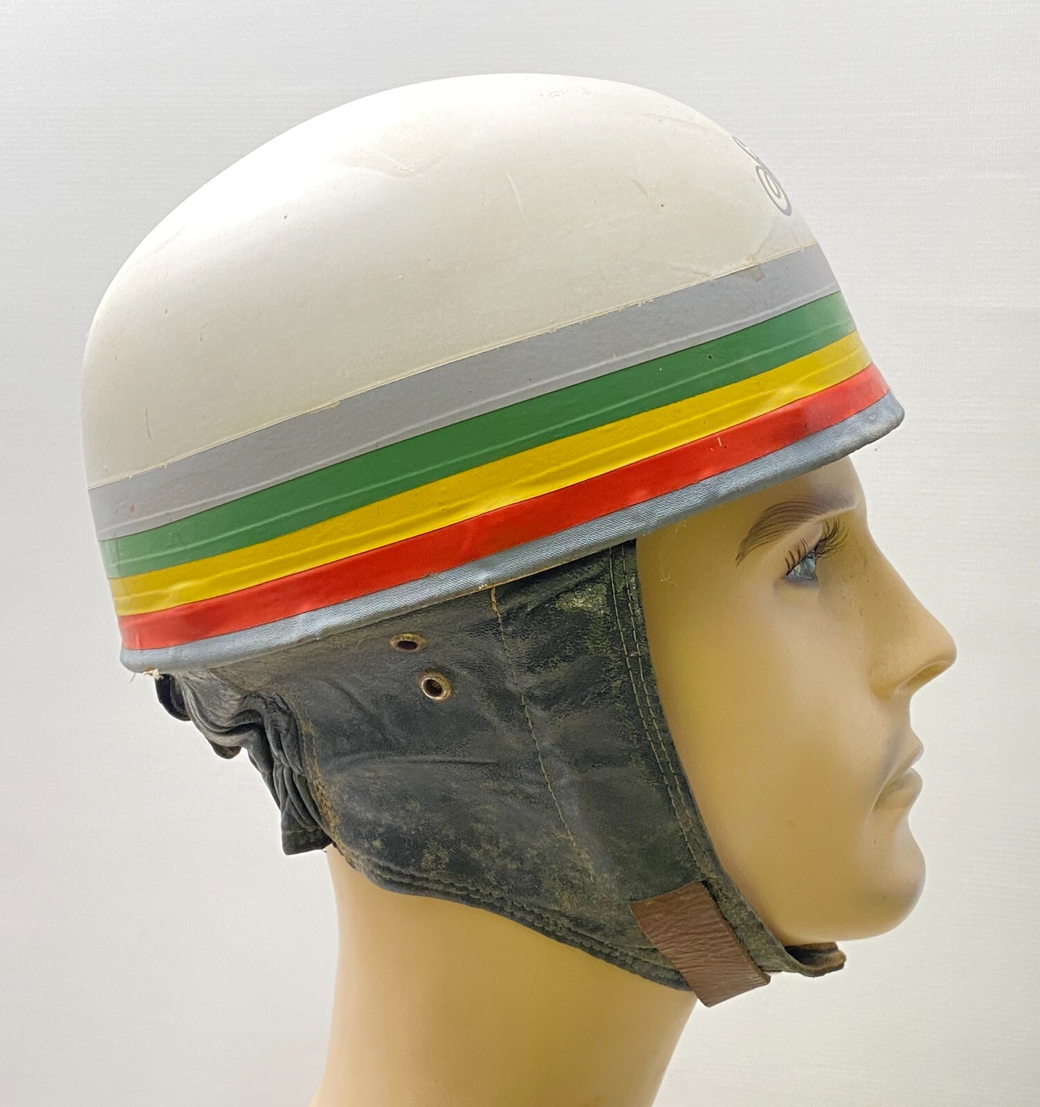 Alter Oldtimer Motorrad Halbschalen Helm m. Leder aus den 60 v ...