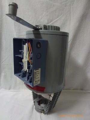 Siemens SKC60 HVAC Actuator 031127C 24V 50/60Hz 0-10VDC 4-20mA 28VA ...