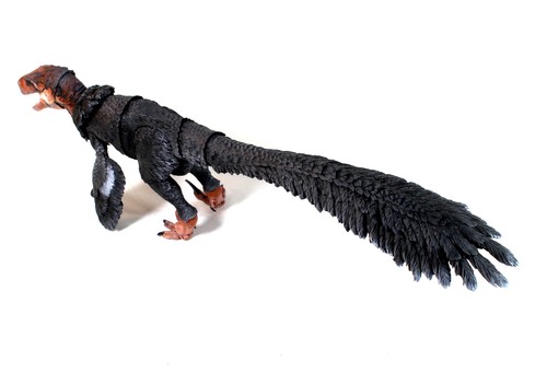 Achillobator giganticus 1:18 Black Maned Raptor Beasts of the Mesozoic ...