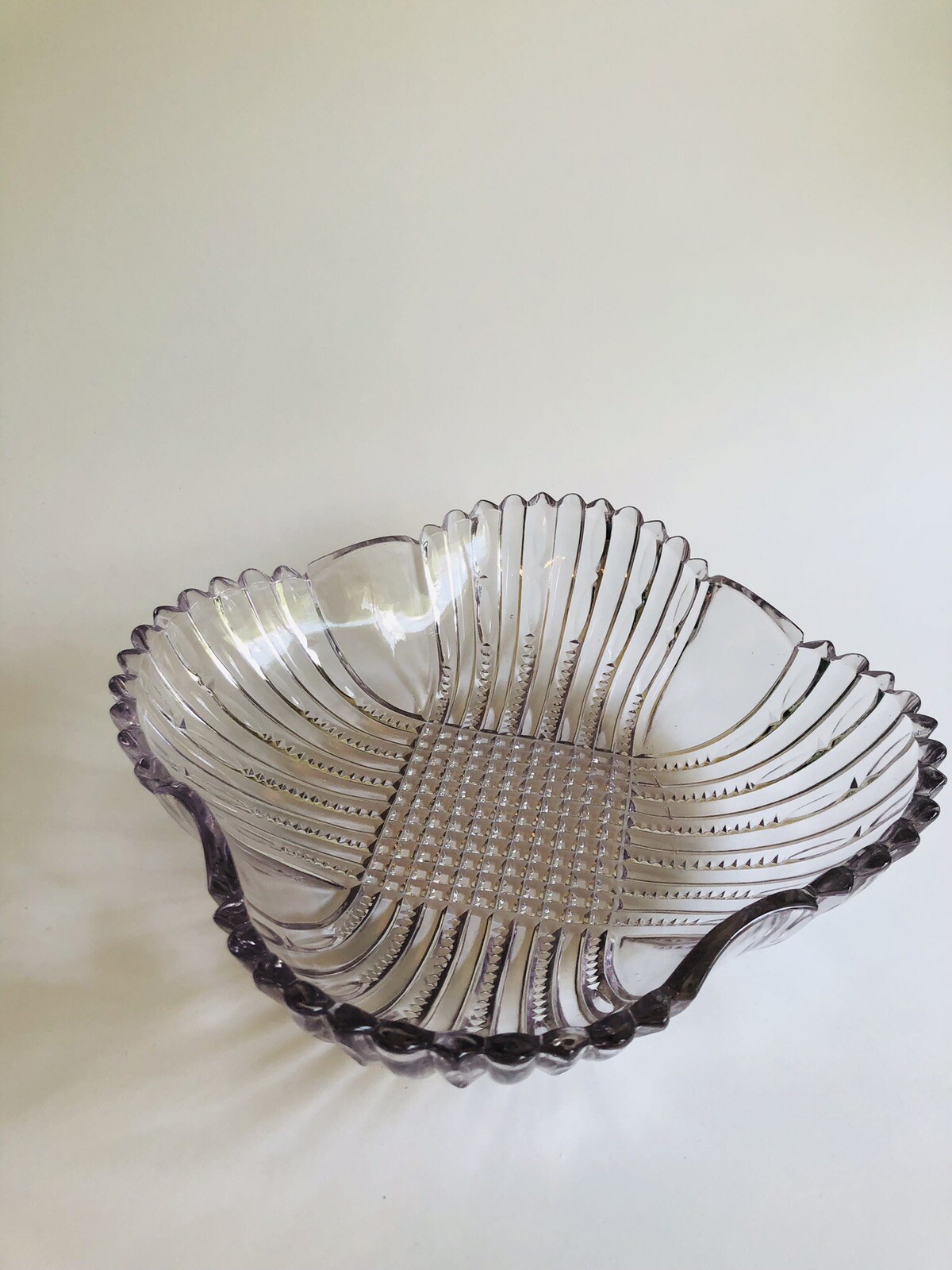 Vintage Purple Hue Magnesium Glass Dish | eBay